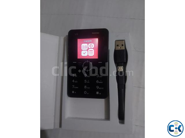 V6 Card Phone Super Slim 4.8mm