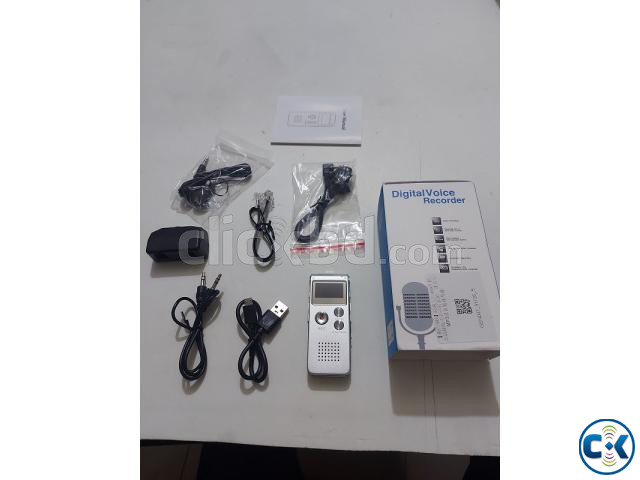 V333 8GB Digital Audio Voice Recorder With Mp3 Option
